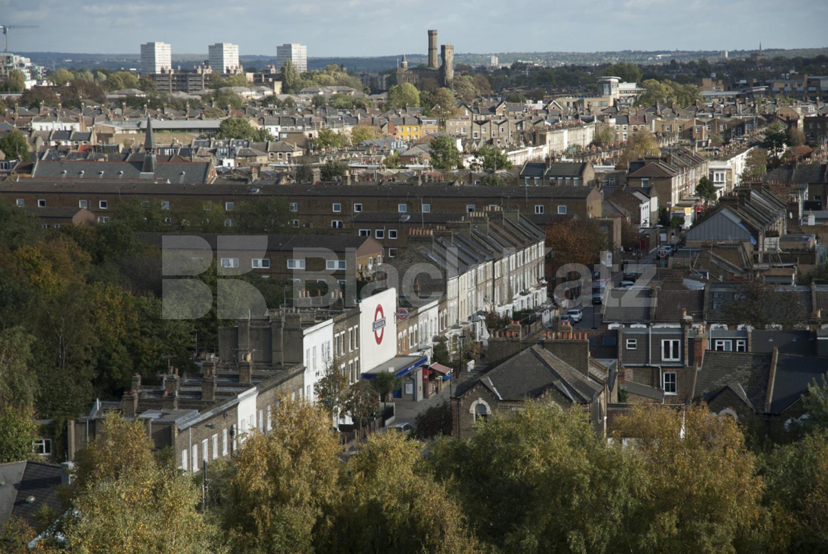 Ample natural light 2 Bedroom, Furnished Apartment in Ashburton ...