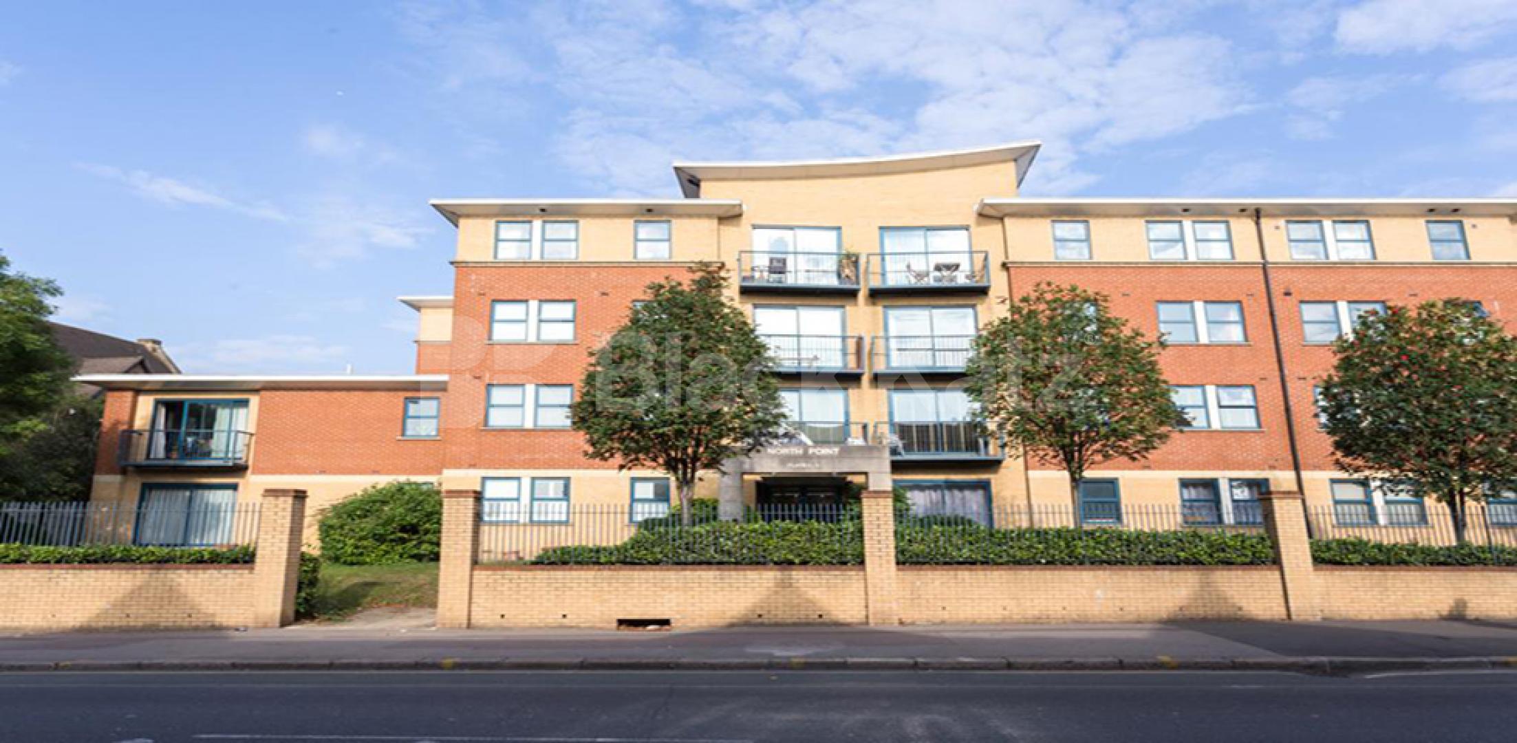 Spectacular 2 Bedroom Apartment in Northpoint, Tottenham Lane N8
