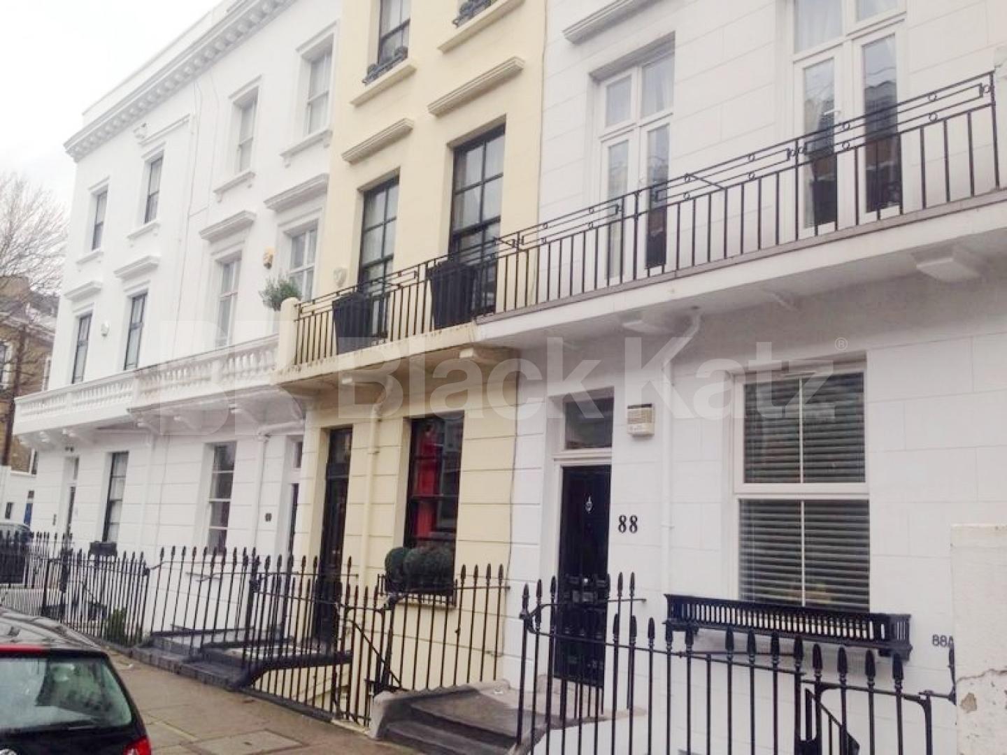 Open and inviting layout 1 Bedroom, Furnished Apartment in Lupus Street ...