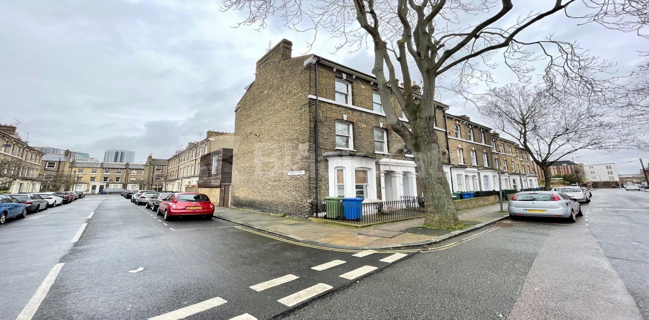 Spacious and airy 2 Bedroom Apartment in Browning Street SE17