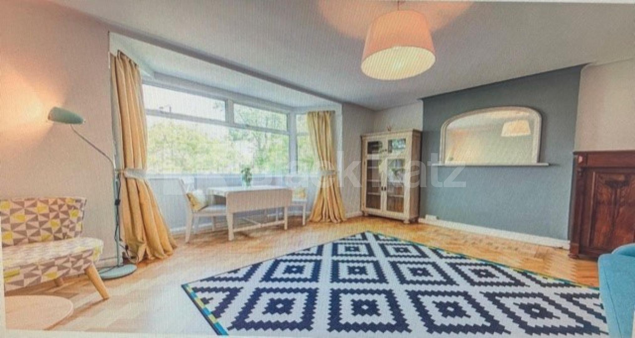 Thoughtfully appointed 2 Bedroom, Furnished Flat in Barrington Court ...