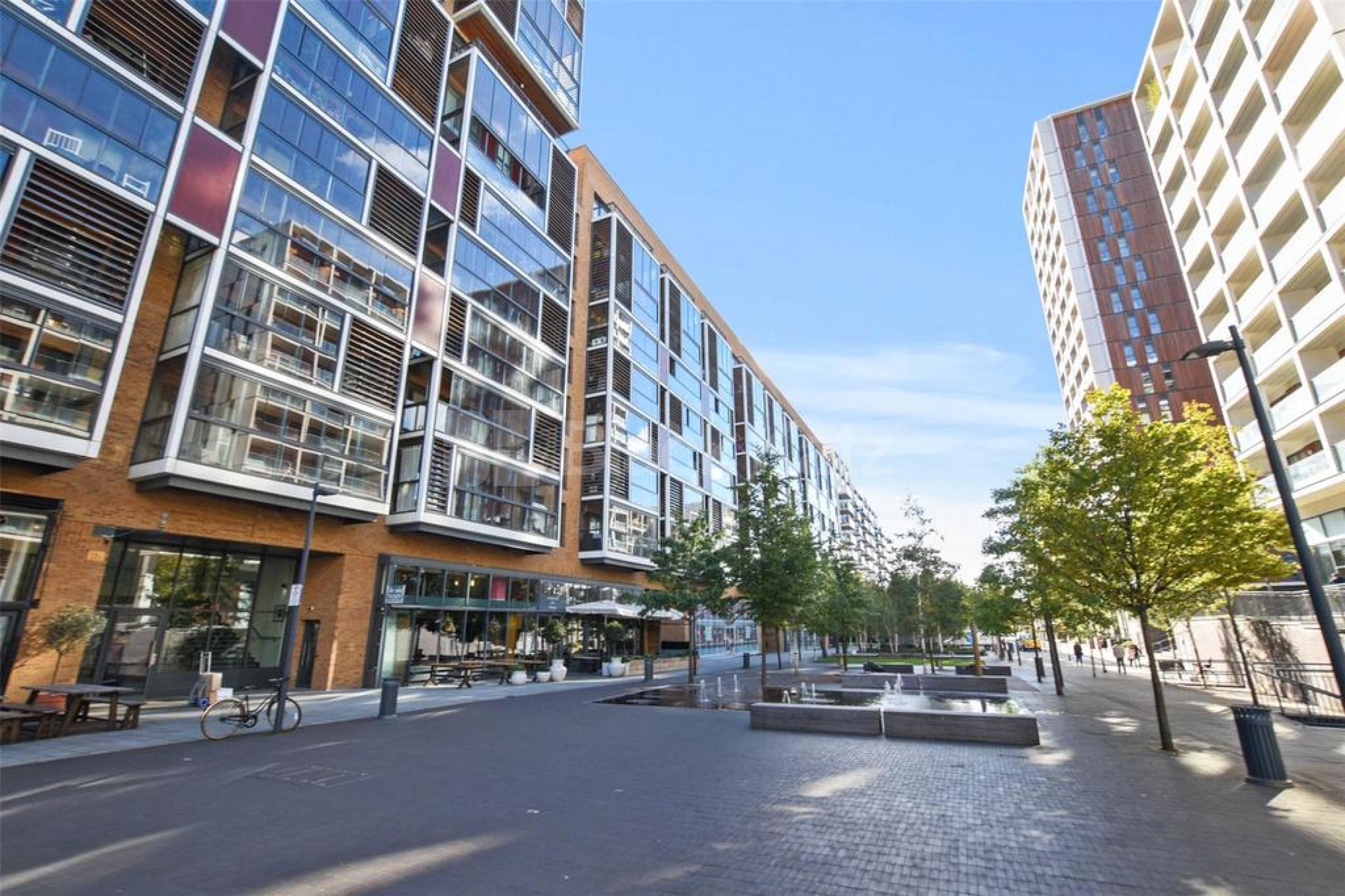 Exceptional value 3 Bedroom Apartment in Dalston Square E8