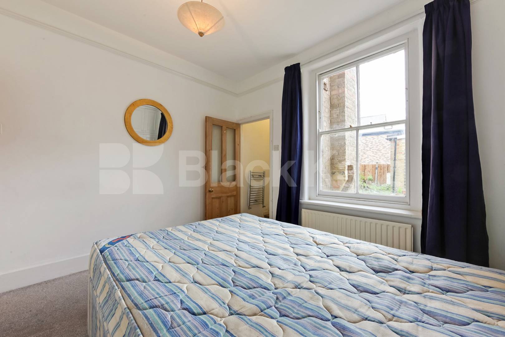 Spacious and bright apartment in the heart of Balham
