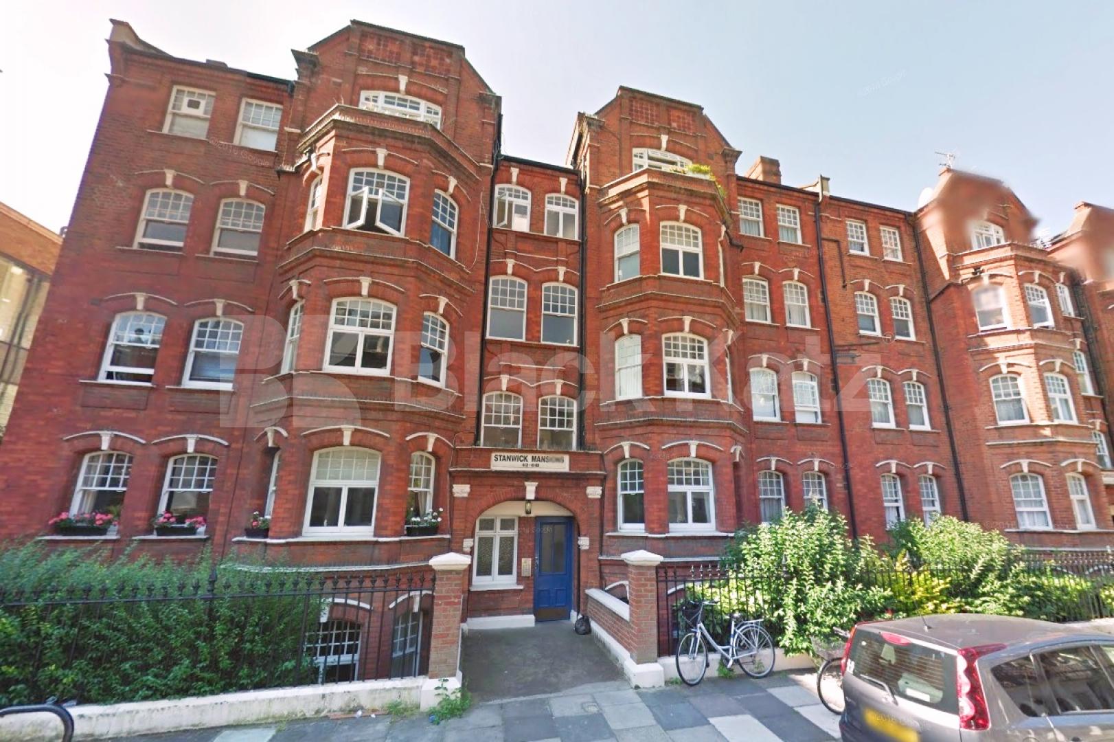 Freshly decorated and charming 3 Bedroom Apartment in Stanwick Mansions ...