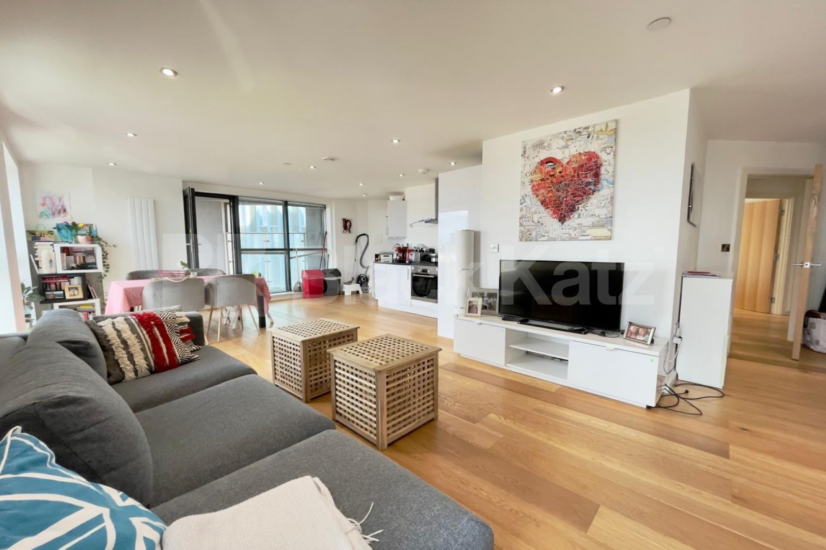 909 Sq. Ft with private balcony, two communal roof terraces & stunning ...