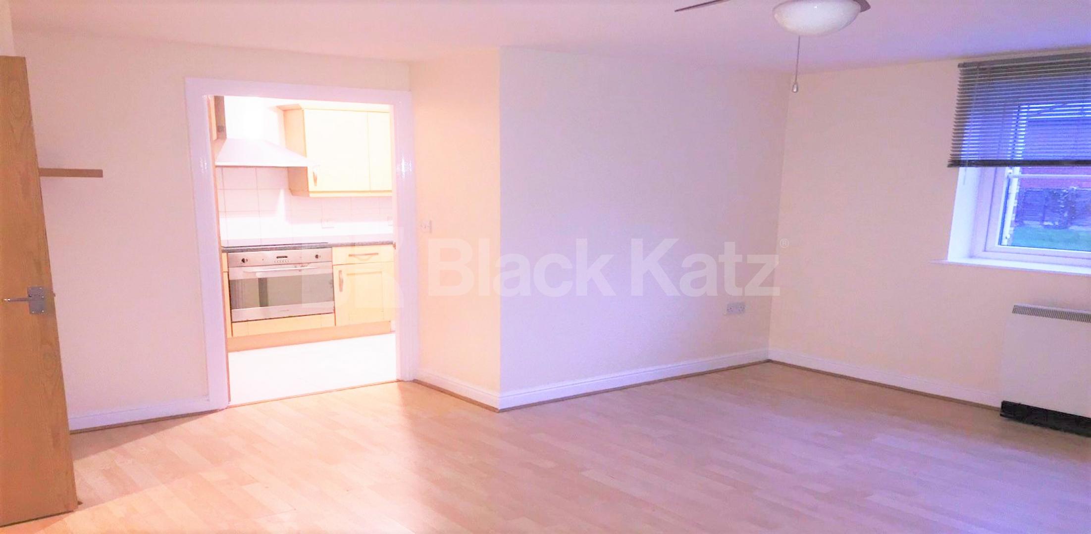Exceptional Quality 2 Bedroom Flat in Windmill Drive NW2
